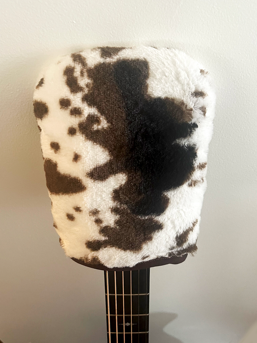 Furry Cow Print - Guitten